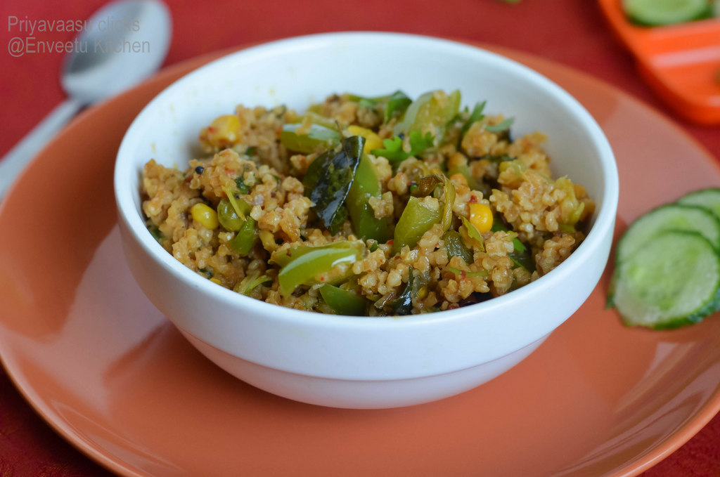 Godumai Ravai Vegetable Upma/Wheat Rava Vegetable Upma - I camp in my ...