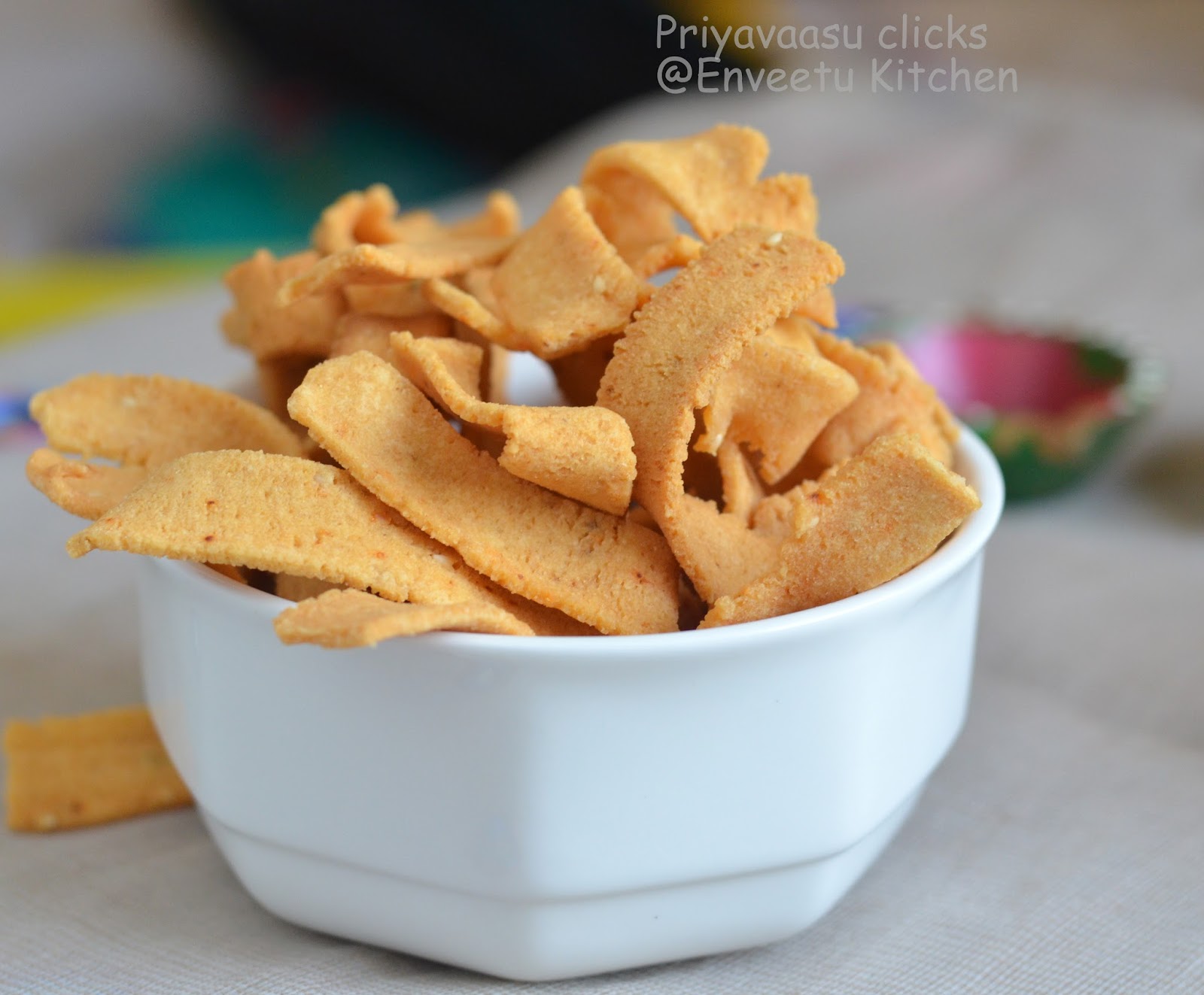 Ribbon Murukku/Ola Pakoda/Ribbon Pakoda - I camp in my kitchen