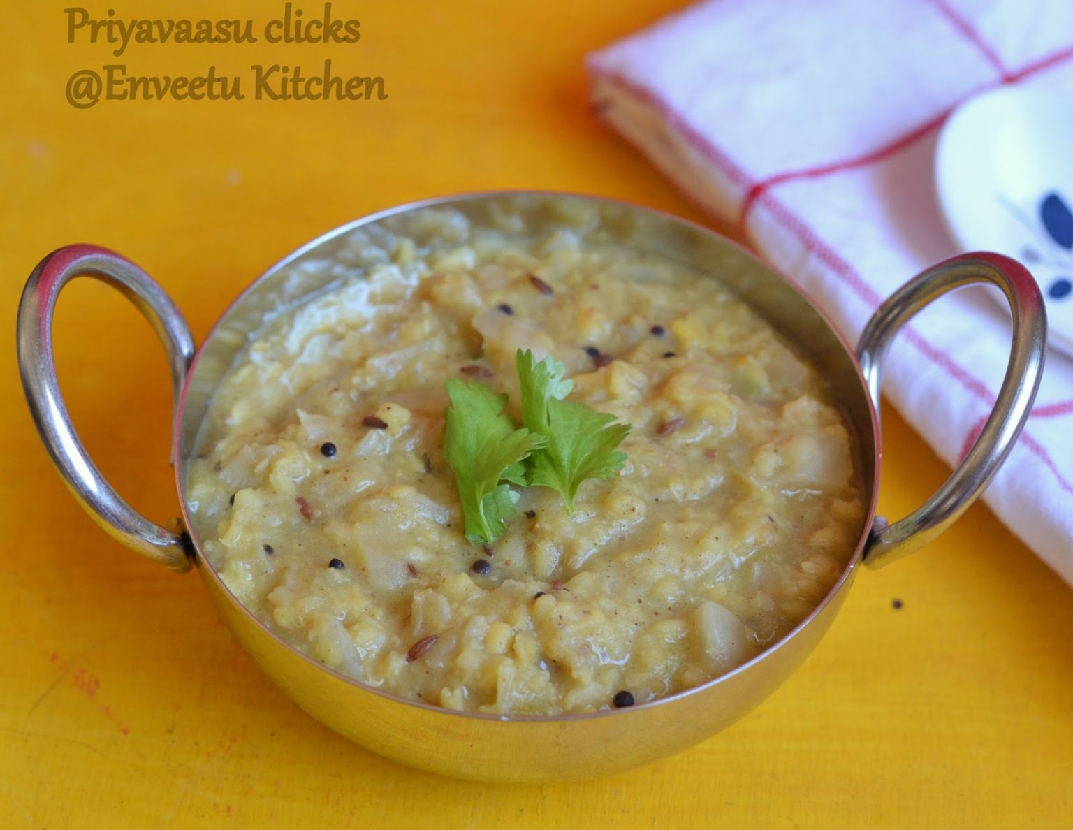 Malabar Vellari & Chickpeas Kootu | Yellow Cucumber Kootu - I camp in ...