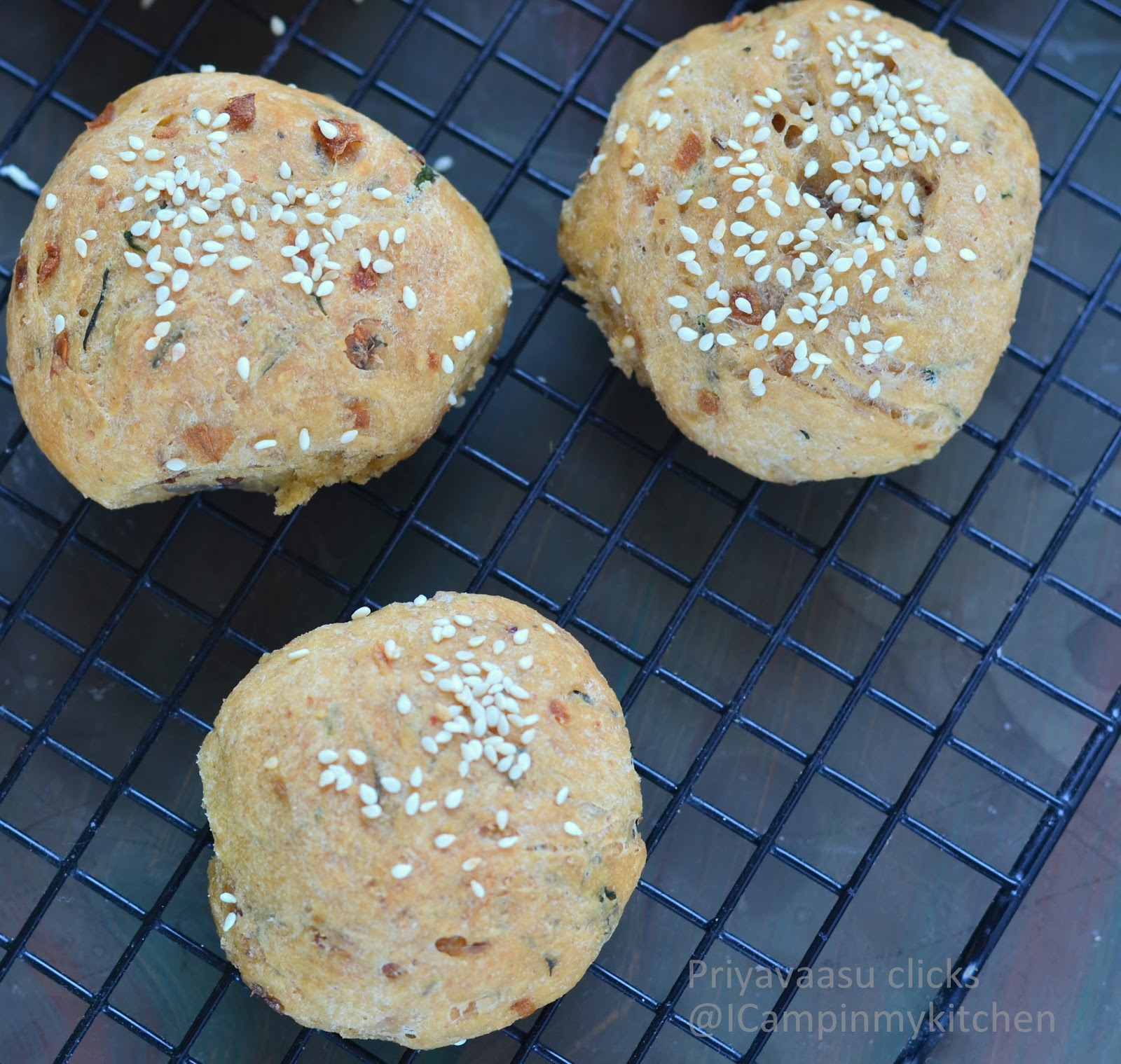 Whole Wheat savory buns/Khara buns/Masala Buns - I camp in my kitchen